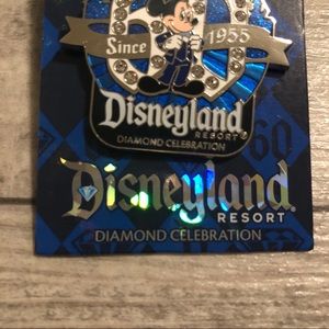 Disney | Jewelry | Disneyland 6th Anniversary Diamond Collection Pin ...